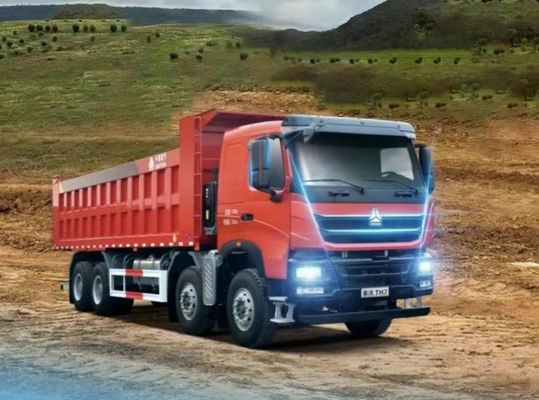 Sinotruk HOWO TH7 Fuel Dump Truck Heavy Load Truck