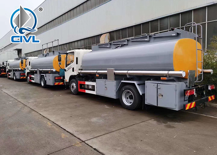 White New 4x2 Liquid Tanker Truck / 6cbm Small Fuel Tank Truck Small ...