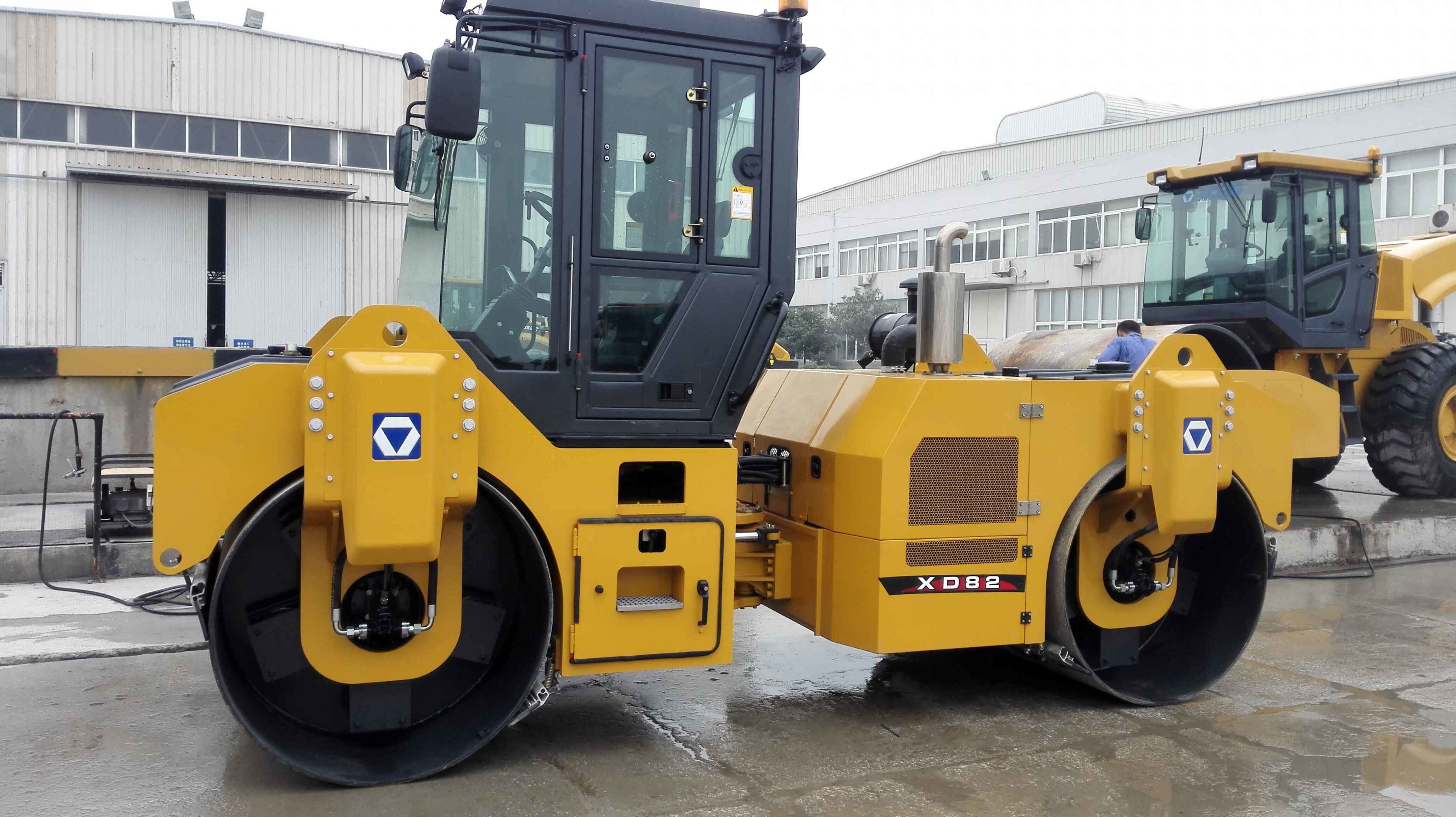 74.9kw Road Maintenance Machinery , Road Compactor Double Drum ...