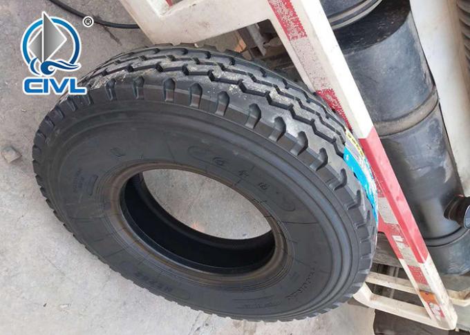 Tire / Tyre For Siotruk Truck Replacement Triangle , Linglong Famous ...